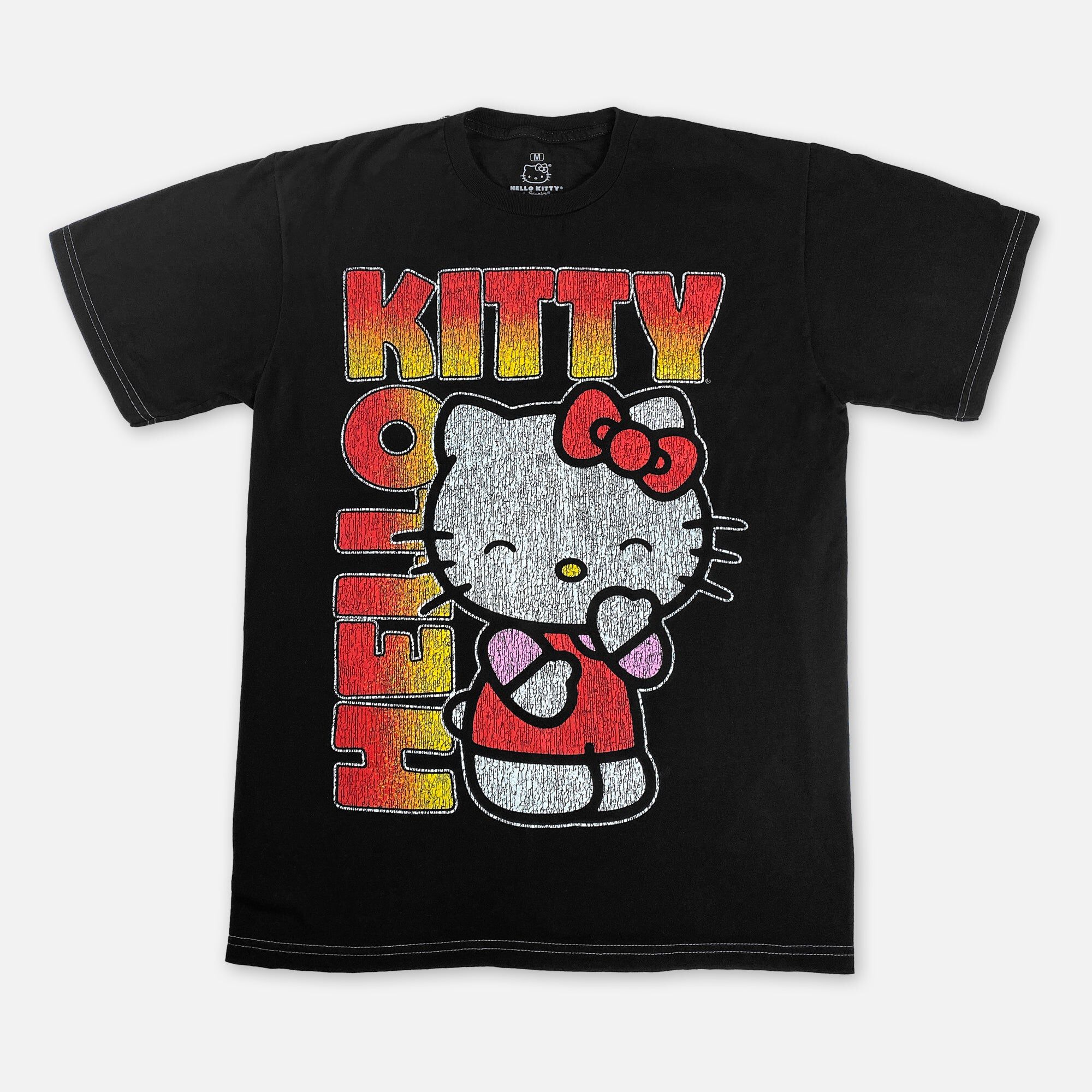 Sanrio - Hello Kitty Giggles T-shirt - Crunchyroll Exclusive ...