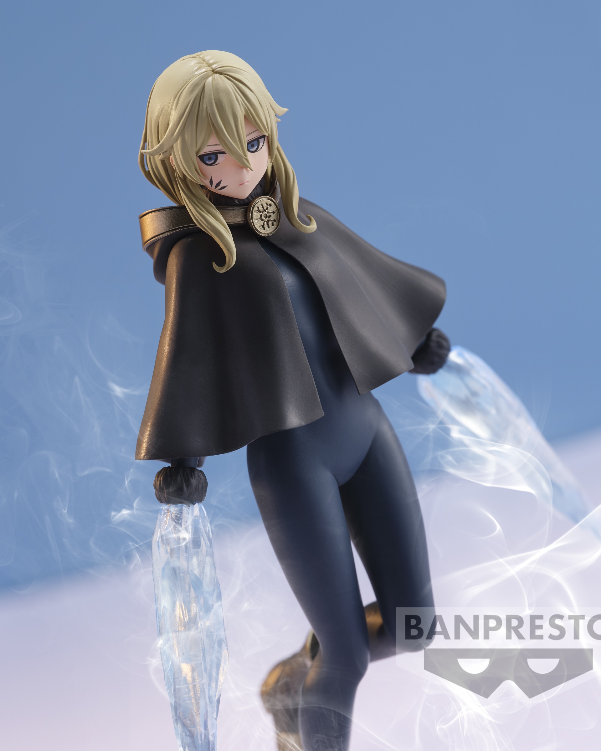 SHY - Tzveta Prize Figure | Crunchyroll Store