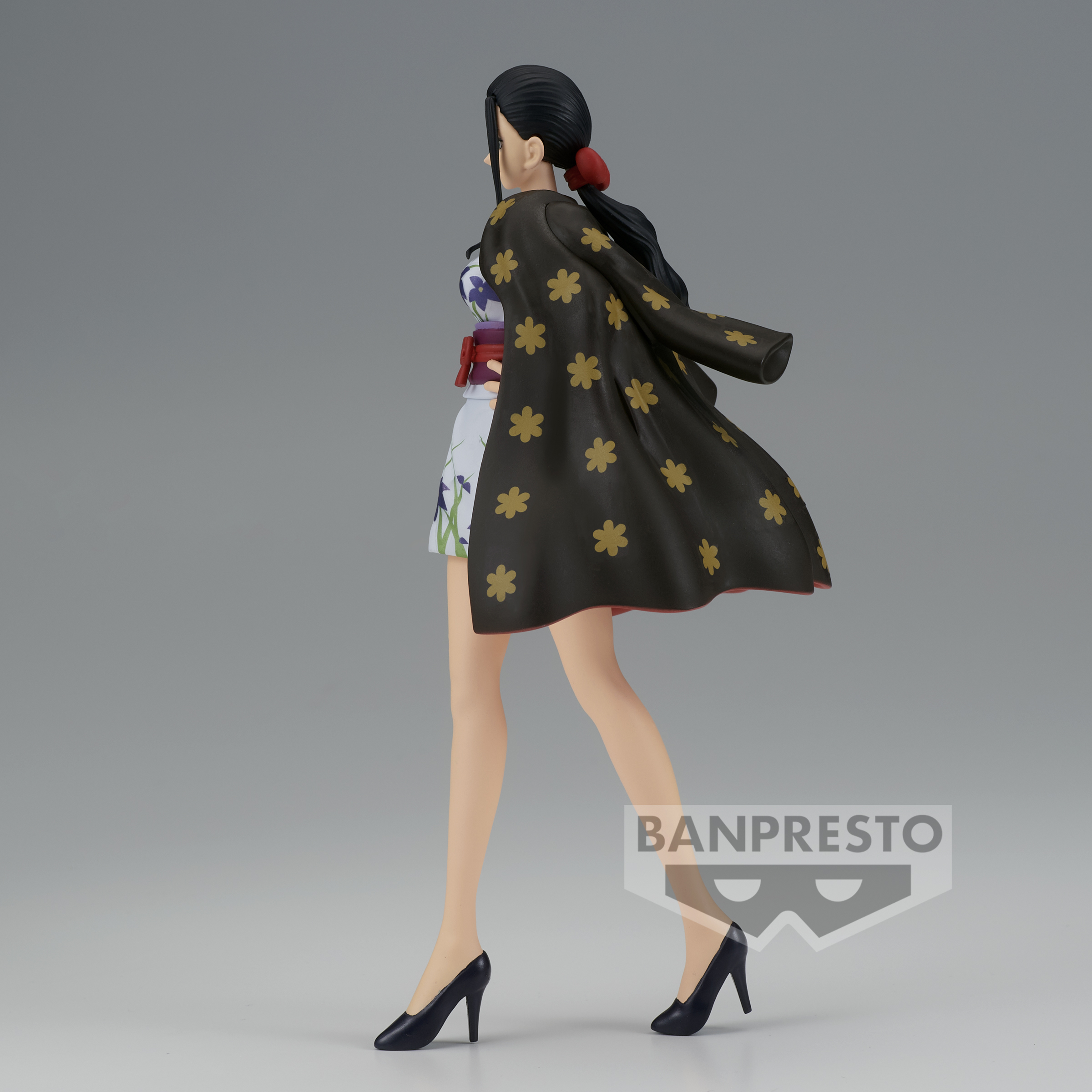 One Piece - Nico Robin The Shukko Figure | Crunchyroll store
