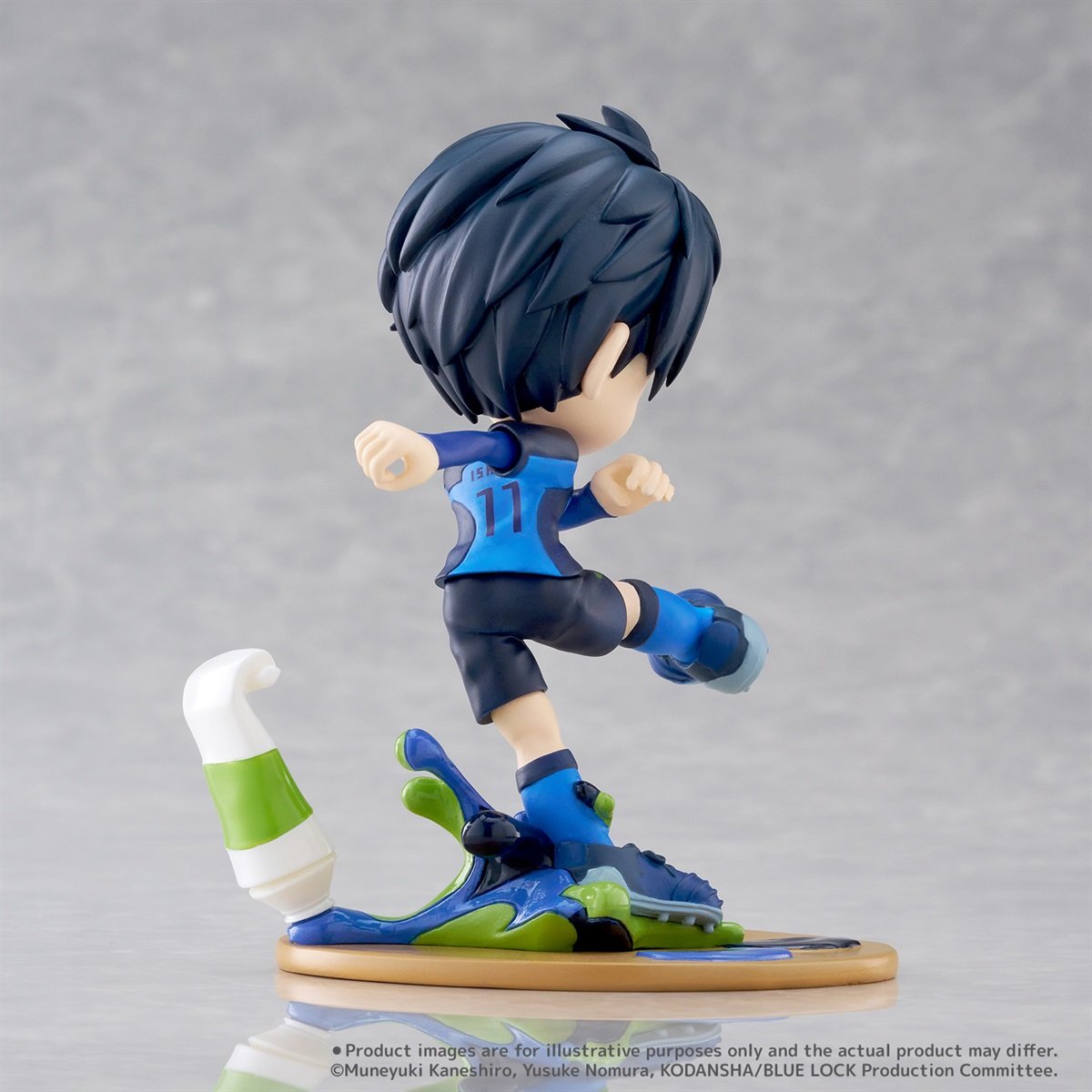 BLUE LOCK - Yoichi Isagi PalVerse Palé Chibi Figure | Crunchyroll Store