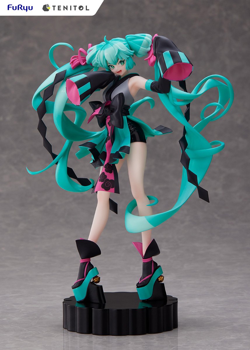 Hatsune Miku - Hatsune Miku Ninja Figure | Crunchyroll Store