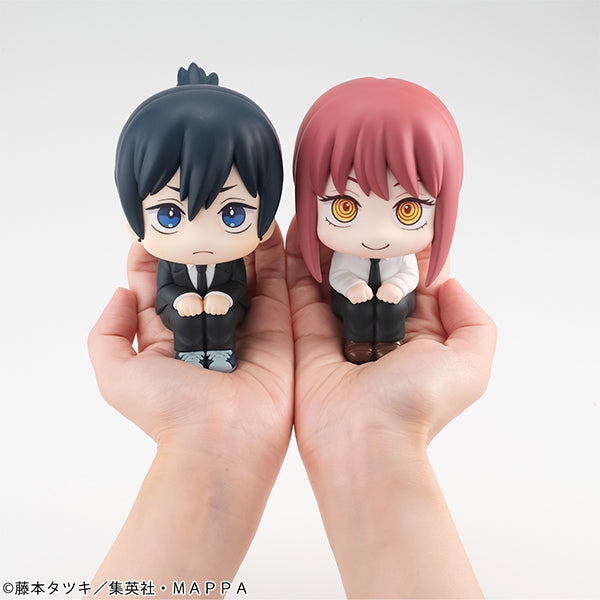 Chainsaw Man - Makima Look Up Figure | Crunchyroll store