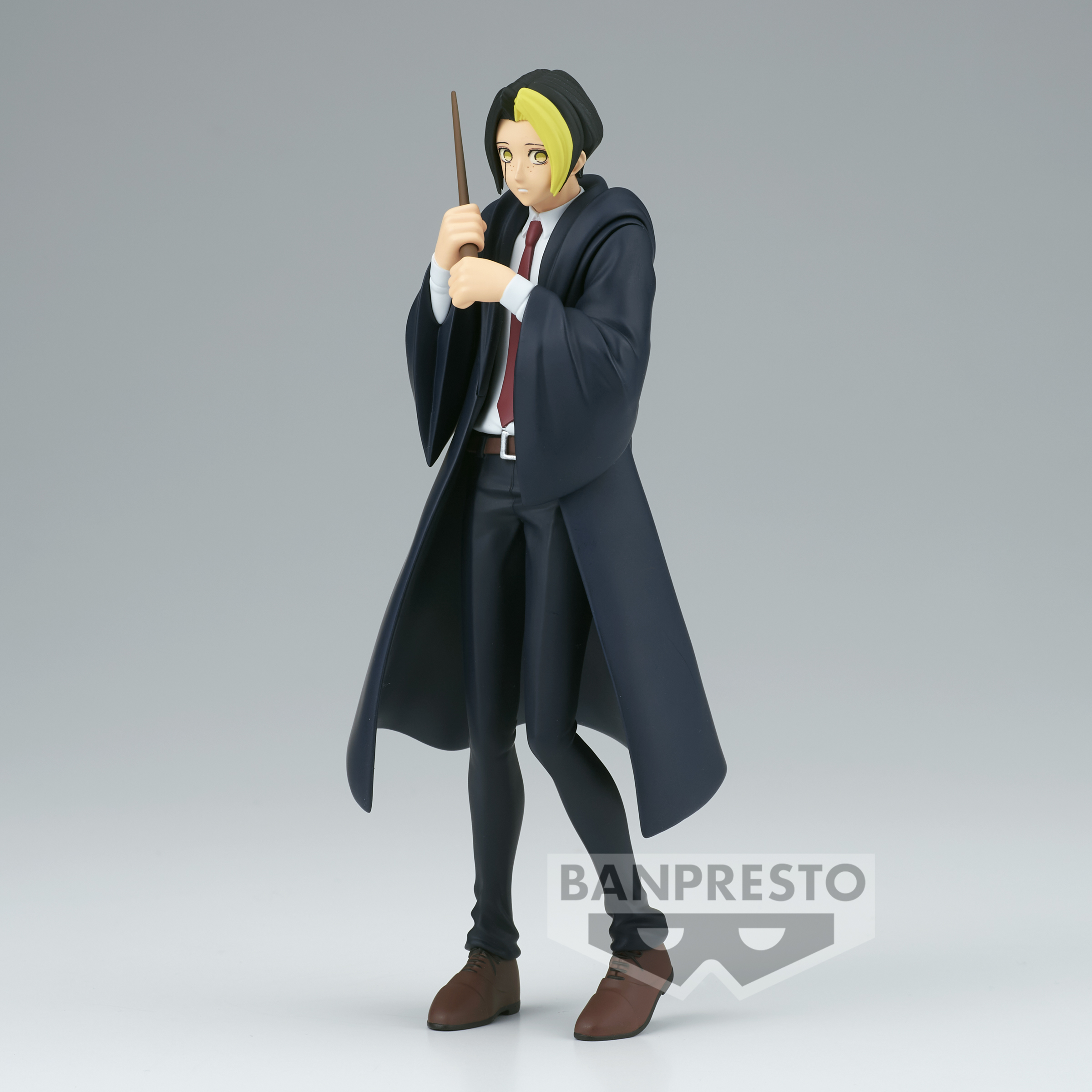 Mashle - Finn Ames DXF Figure | Crunchyroll Store
