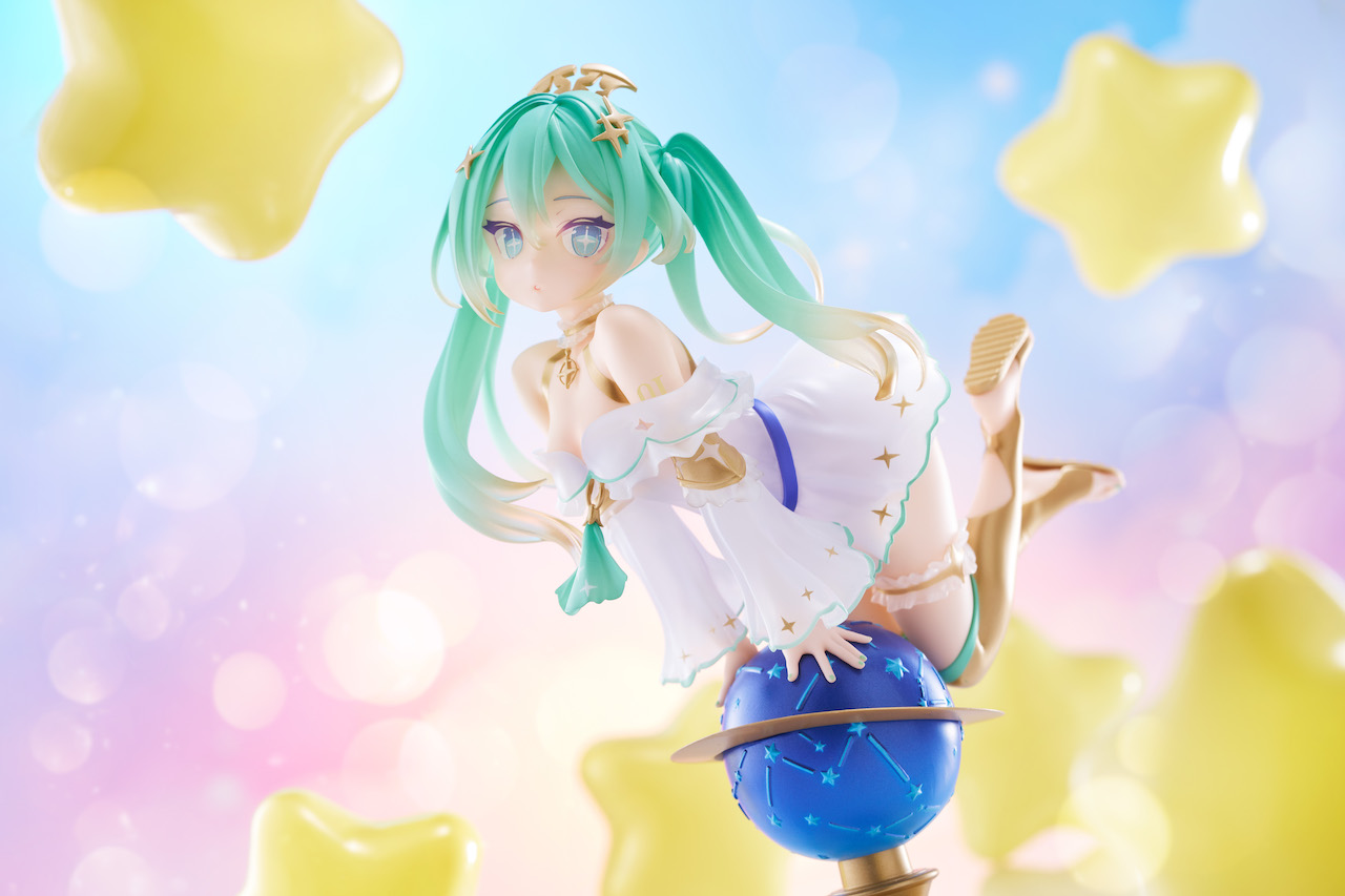 Hatsune Miku - Hatsune Miku Scale Figure (2nd Anniversary Glittering Star Ver.) | Crunchyroll Store