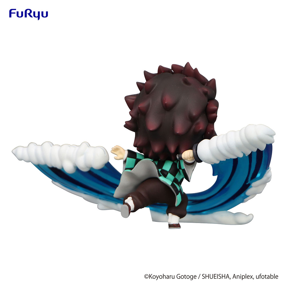 Demon Slayer: Kimetsu no Yaiba - Tanjiro Kamado Chibi Hold Figure ...