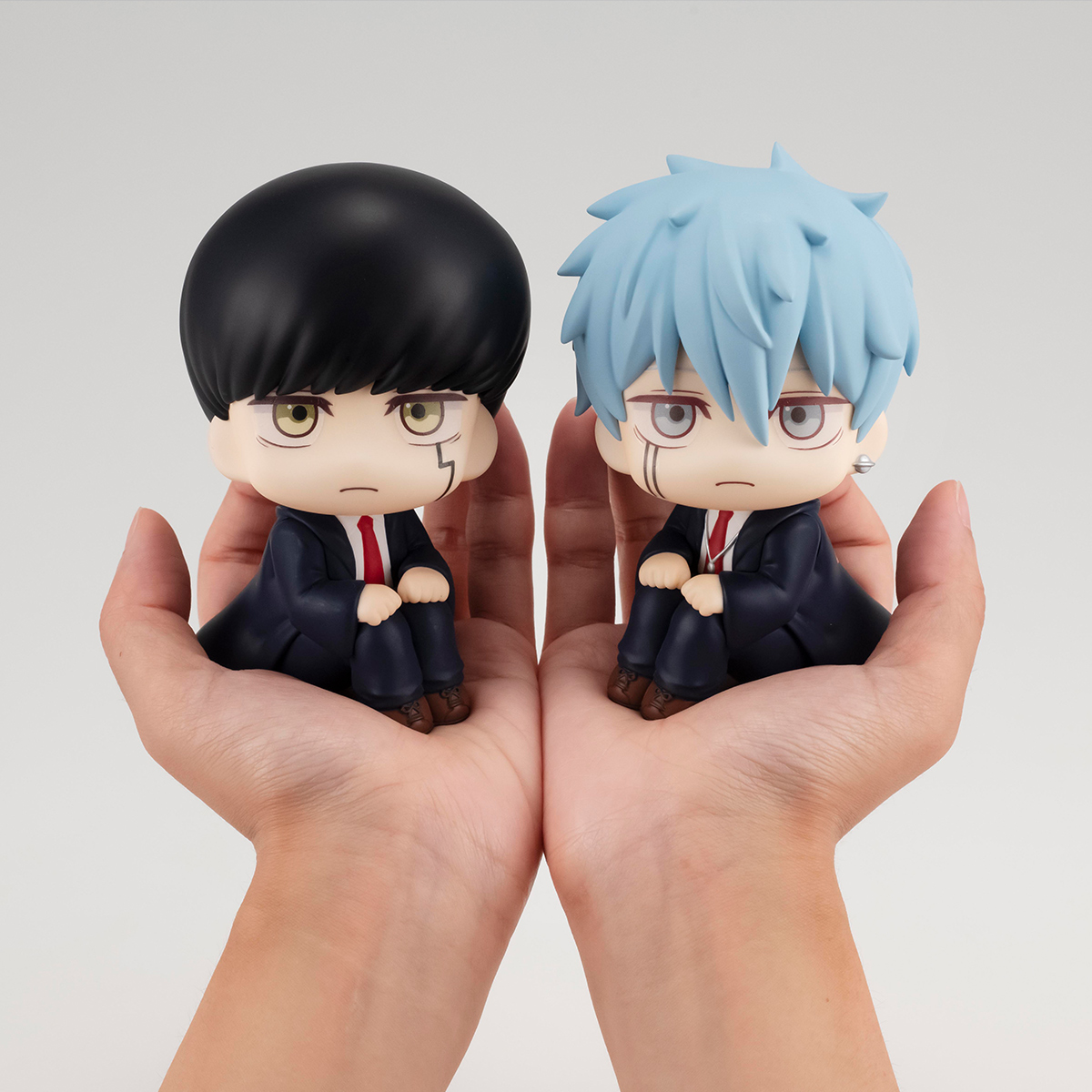 Mashle: Magic and Muscles - Mash Burnedead & Lance Crown Look Up Series ...