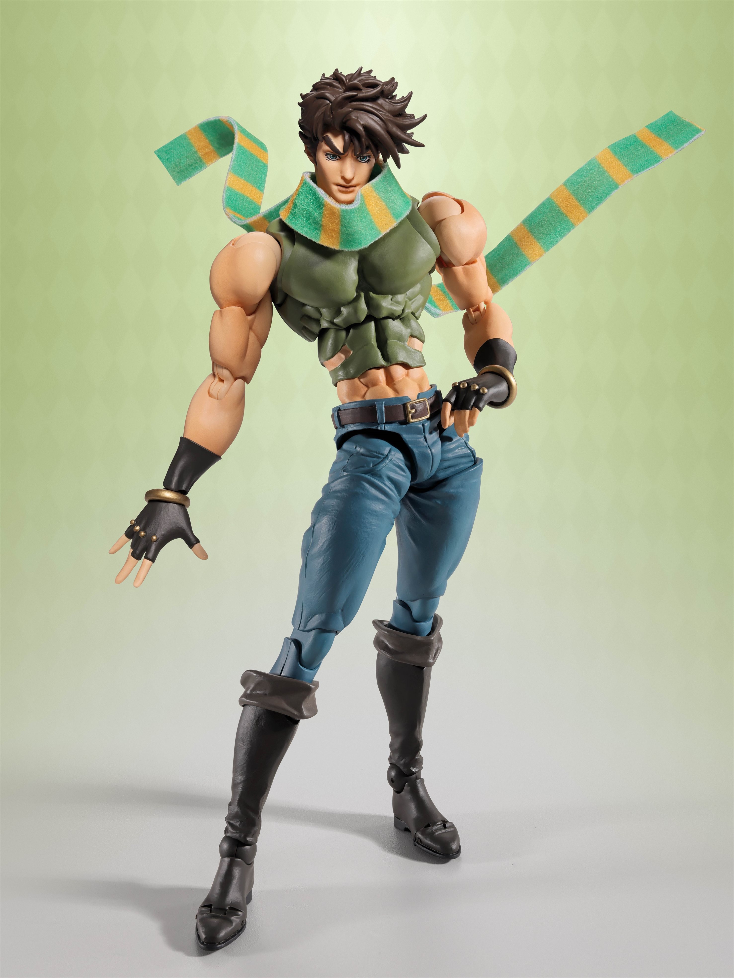 JoJo's Bizarre Adventure - Joseph Joestar S.H.Figuarts Figure | Crunchyroll Store